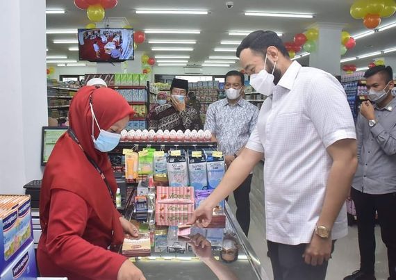 Wako Fadly Amran Resmikan Djaros Swalayan | Semangat News