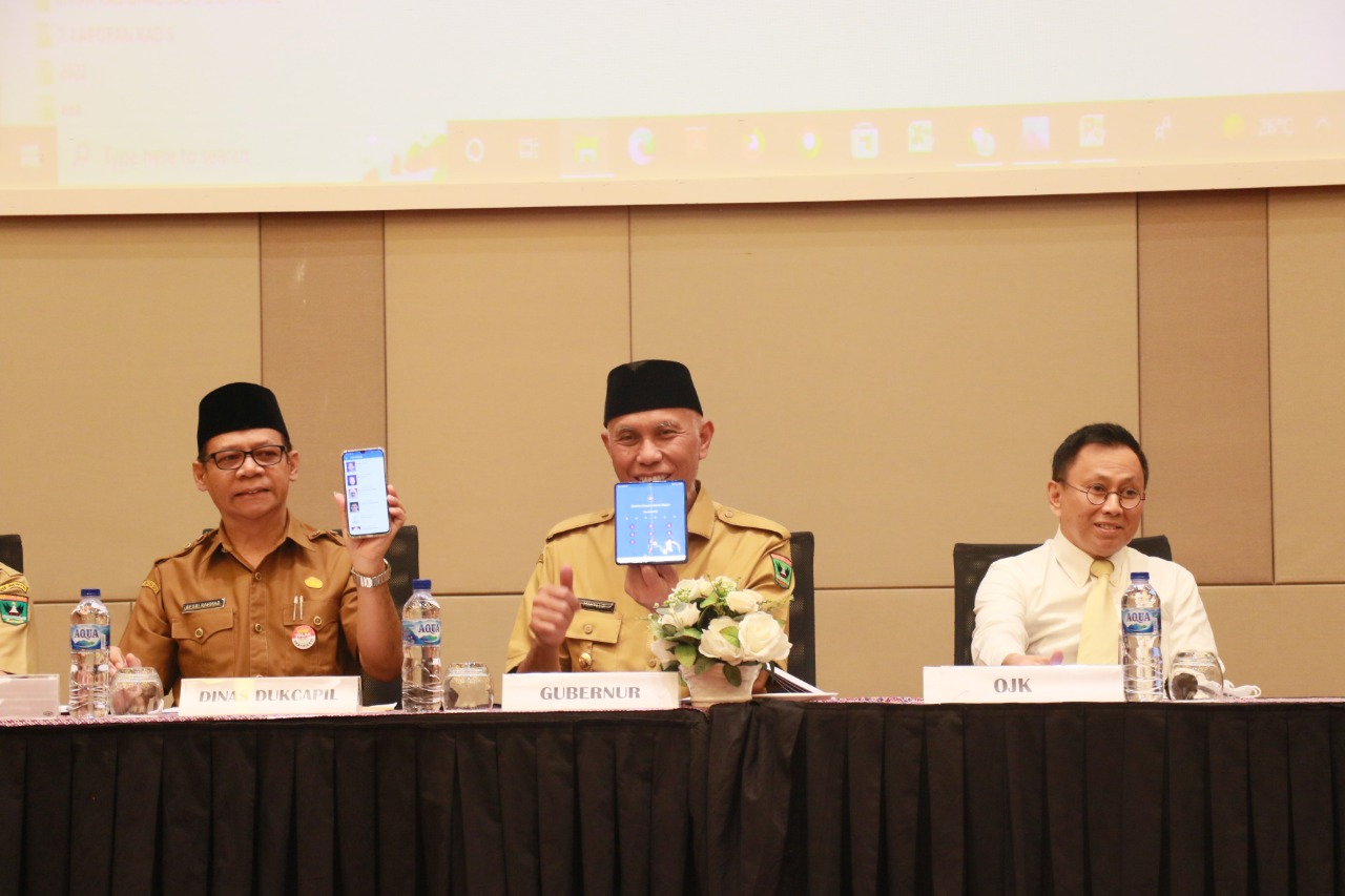 Pemprov Sumatera Barat Jadi Provinsi Pertama Luncurkan KTP Digital ...