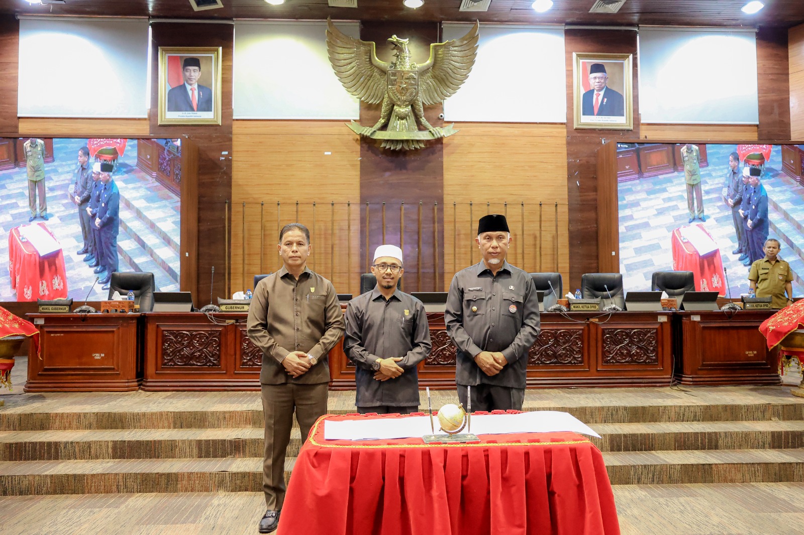 DPRD Sumbar Menggelar Rapat tentang Rencana Anggaran Tahun 2023 ...